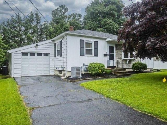 3 bedroom, Westfield MA 01085 104848720