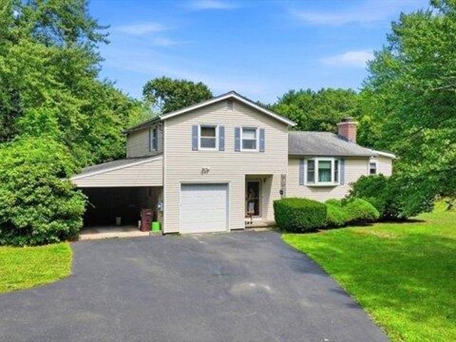 3 bedroom, Westfield MA 01085 104808208