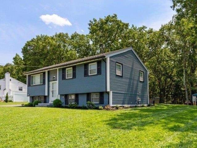 3 bedroom, Westford MA 01886 104511621