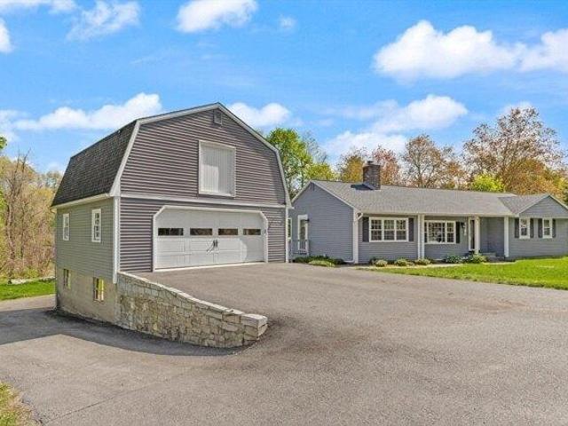 3 bedroom, Westford MA 01886 102372811