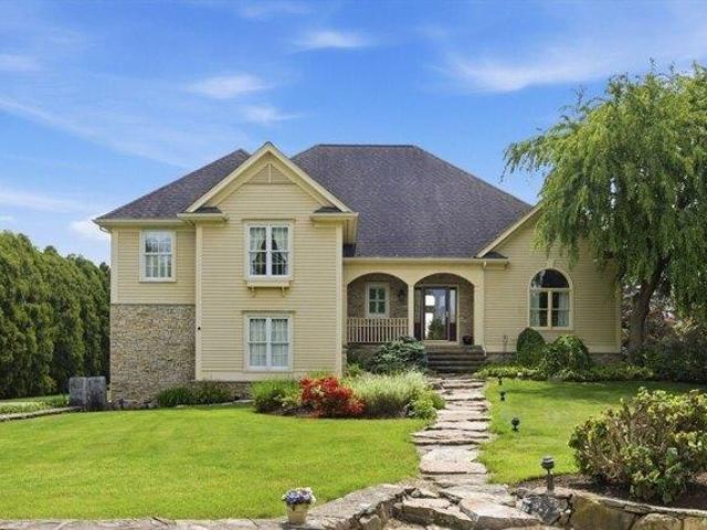 3 bedroom, Westport MA 02790 104833335