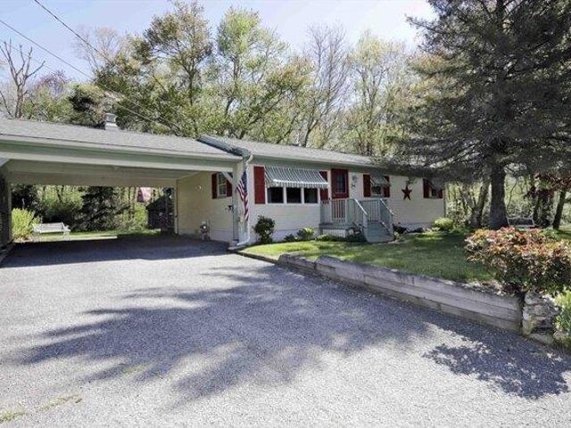 3 bedroom, Westport MA 02790 103037778