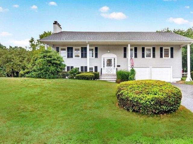 3 bedroom, Westwood MA 02090 104539522