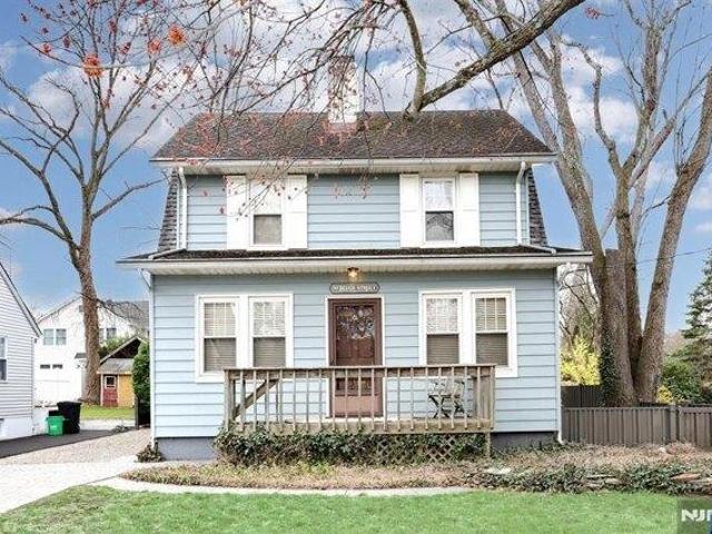 3 bedroom, Westwood NJ 07675 LS101707255