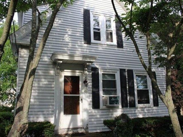 3 bedroom, Whitman MA 02382 104810430