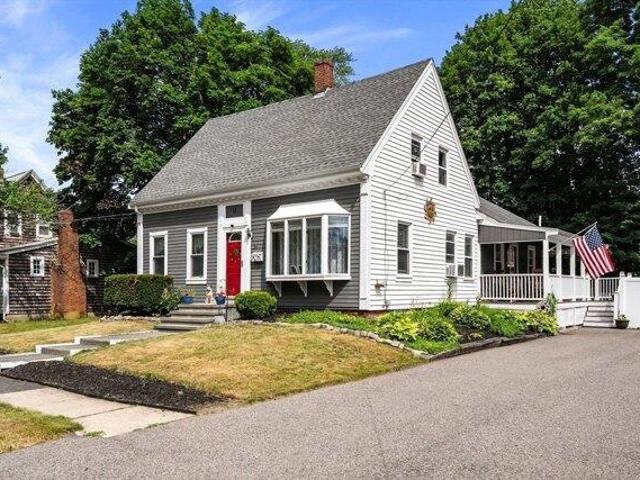 3 bedroom, Whitman MA 02382 105095647