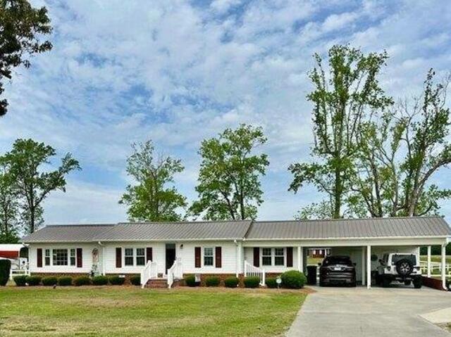 3 bedroom, Whiteville NC 28472 103603138