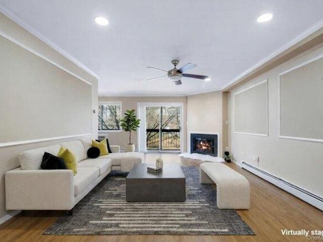 3 bedroom, White Plains NY 10601 104922009