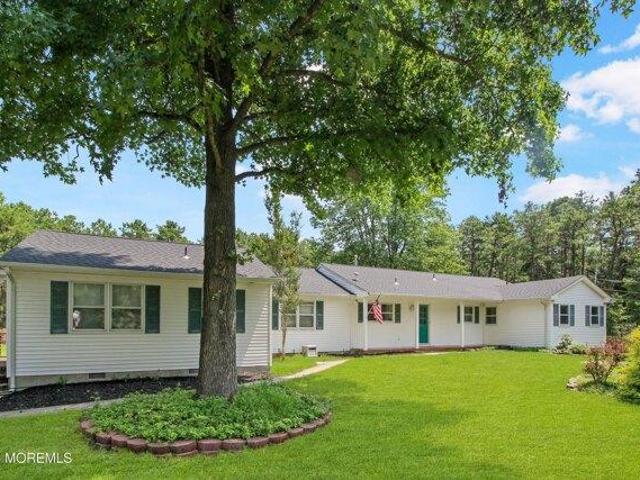3 bedroom, Whiting NJ 08759 105205265