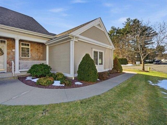 3 bedroom, Wilbraham MA 01095 LS102561787