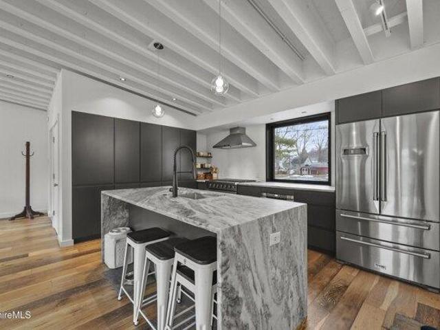 3 bedroom, Williamstown MA 01267 102154553