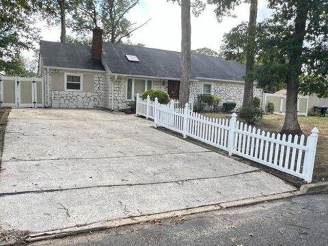 3 bedroom, Williamstown NJ 08094 102559153