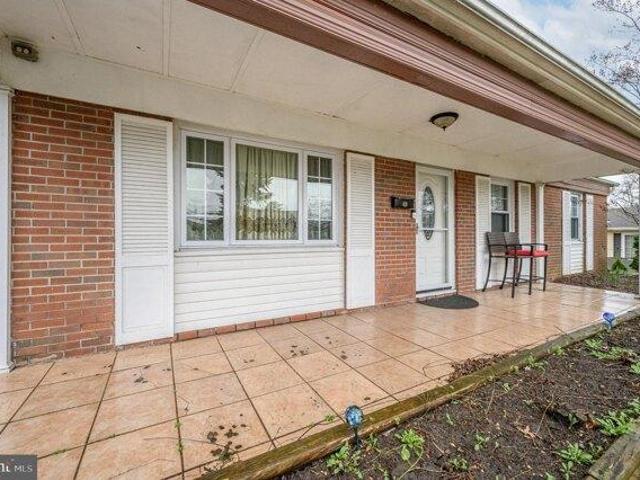 3 bedroom, Willingboro NJ 08046 105175472