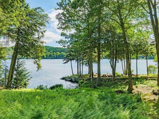 3 bedroom, Wilmington VT 05363 102444826