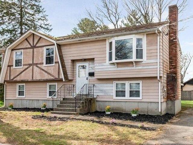 3 bedroom, Wilmington MA 01887 LS101705001