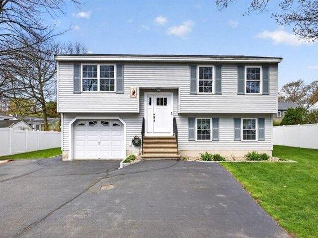 3 bedroom, Wilmington MA 01887 LS102089122