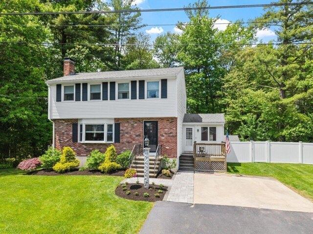3 bedroom, Wilmington MA 01887 LS103069789