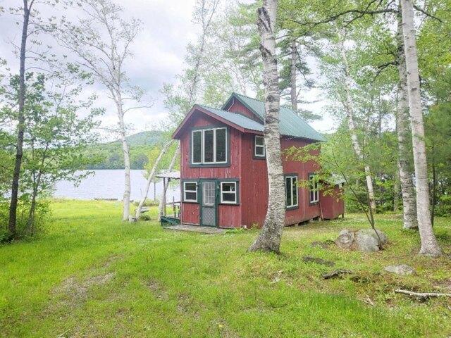 3 bedroom, Wilton ME 04294 103102401