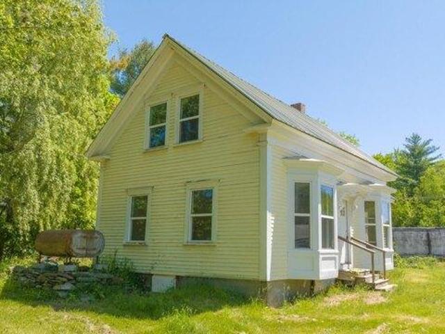 3 bedroom, Wilton ME 04294 105105627