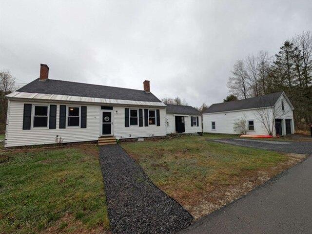 3 bedroom, Wilton NH 03086 LS102121009
