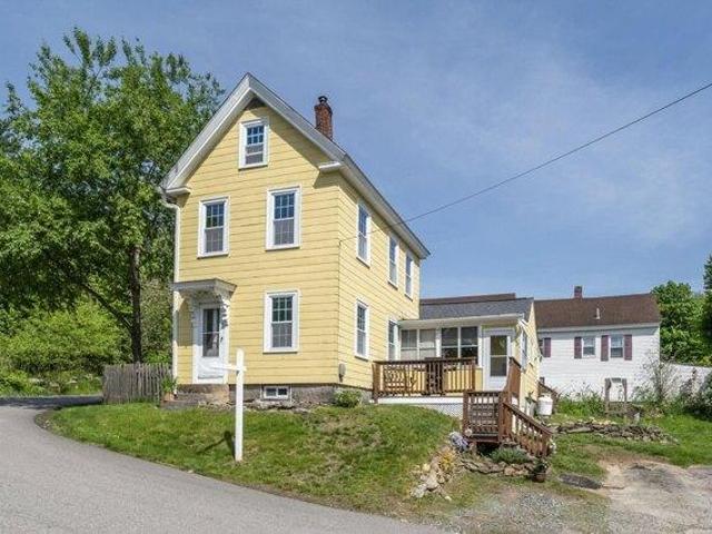 3 bedroom, Wilton NH 03086 LS103072927