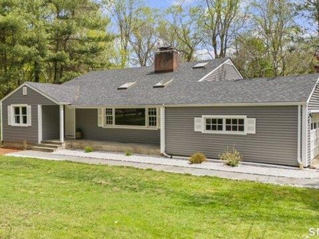 3 bedroom, Wilton CT 06897 102283198