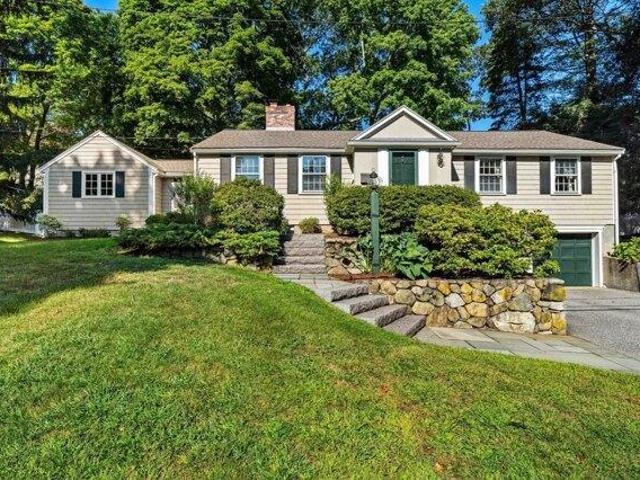 3 bedroom, Winchester MA 01890 105477827