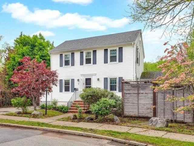 3 bedroom, Winchester MA 01890 LS102633345