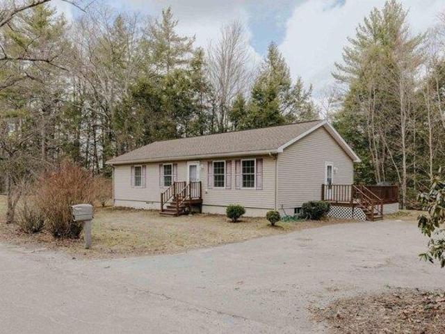 3 bedroom, Winchester NH 03470 LS102634381