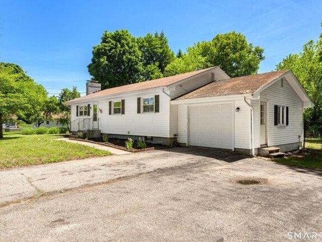 3 bedroom, Windham CT 06280 103189177