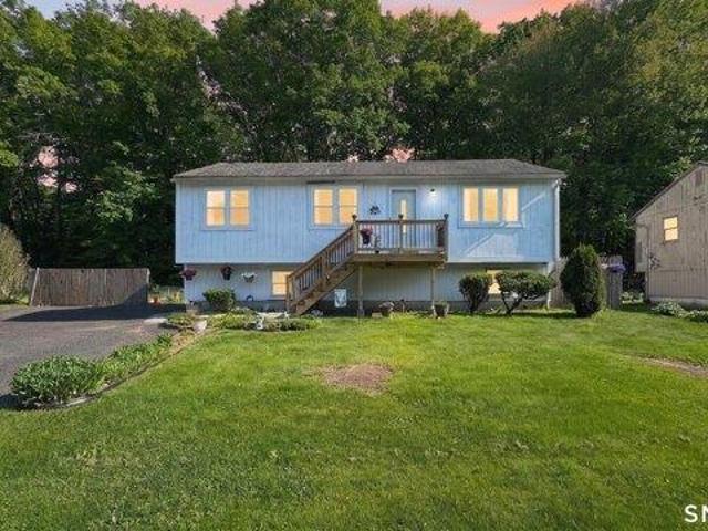 3 bedroom, Windham CT 06226 104757423