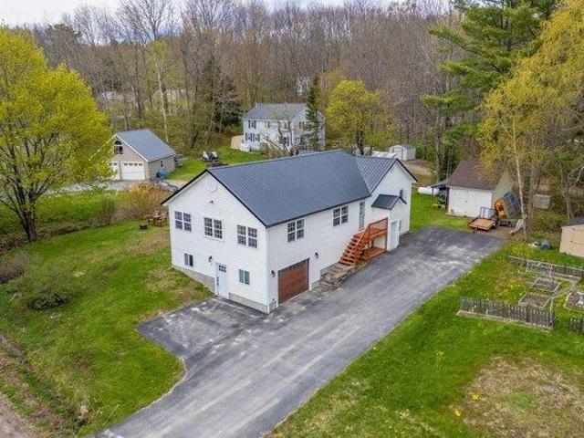 3 bedroom, Windham ME 04062 102585299