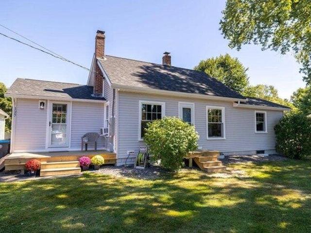 3 bedroom, Windham ME 04062 105387013