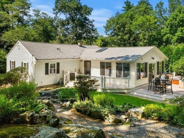 3 bedroom, Windham NH 03087 105175253