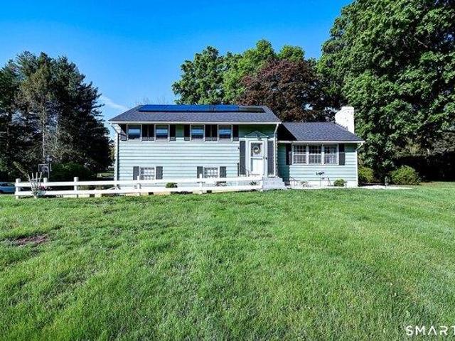 3 bedroom, Windsor CT 06095 LS102475528