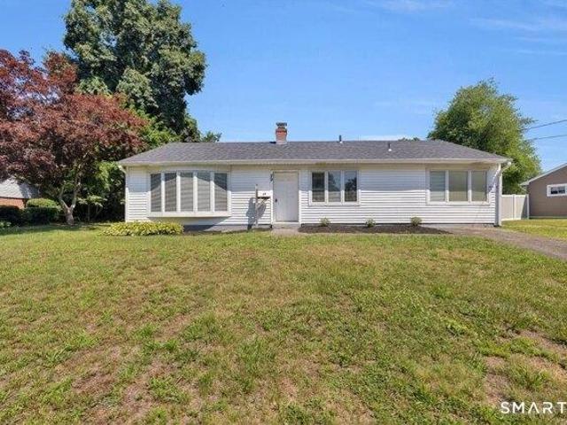 3 bedroom, Windsor Locks CT 06096 104790046