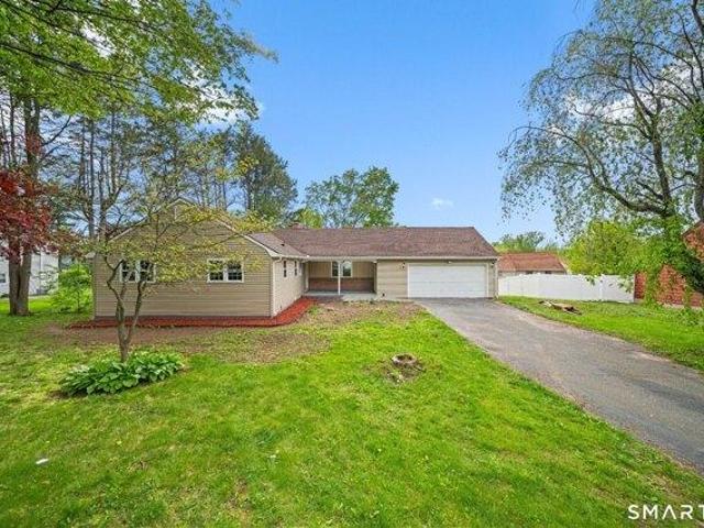 3 bedroom, Windsor Locks CT 06096 LS103070164