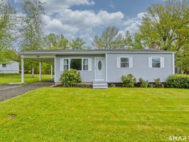 3 bedroom, Windsor Locks CT 06096 LS103128215
