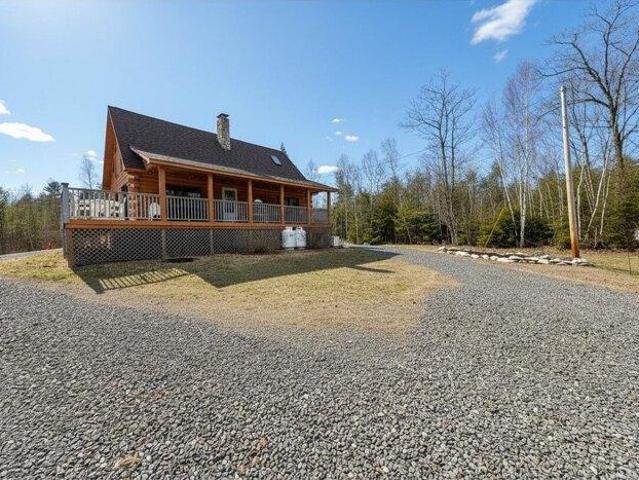 3 bedroom, Windsor ME 04363 LS101657877