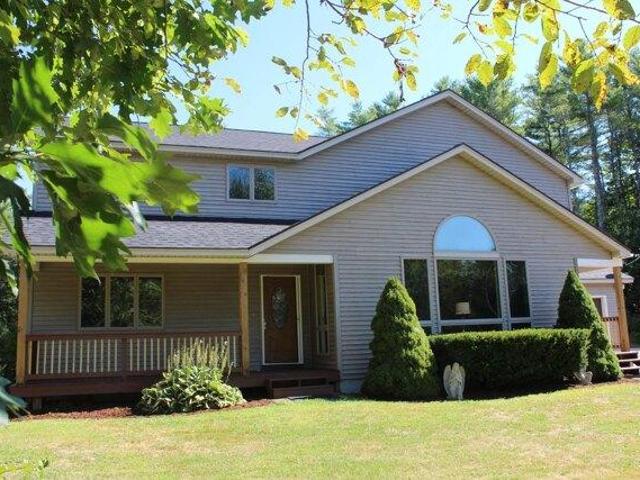 3 bedroom, Windsor ME 04363 LS102635246