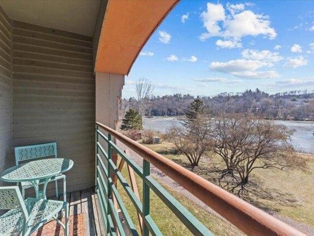 3 bedroom, Winooski VT 05404 LS102825176