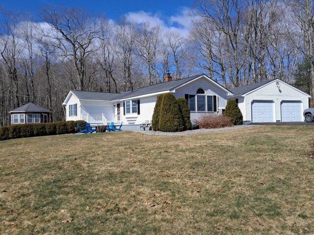 3 bedroom, Winterport ME 04496 103249174