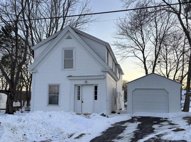 3 bedroom, Winterport ME 04496 LS100322295