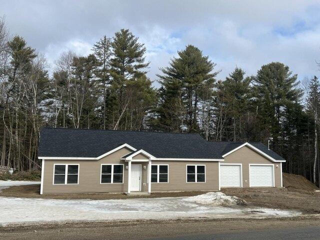 3 bedroom, Winterport ME 04496 LS102763214