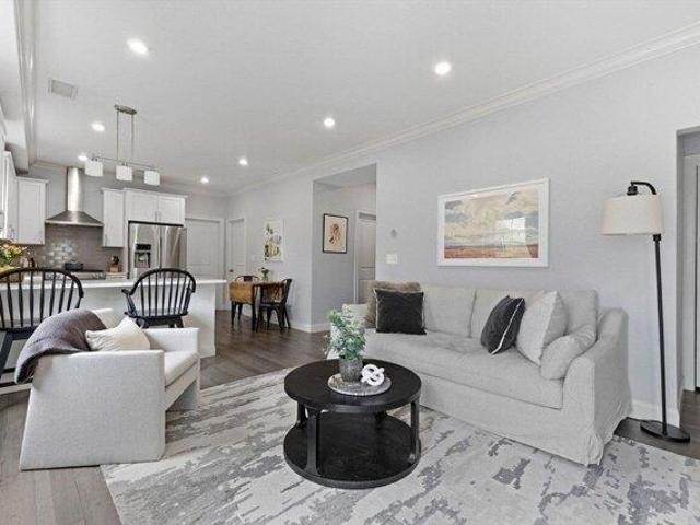 3 bedroom, Winthrop MA 02152 102445092
