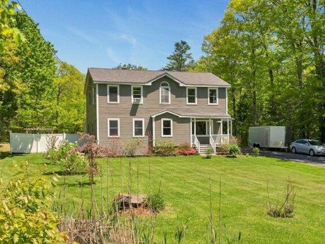 3 bedroom, Winthrop ME 04364 104811375