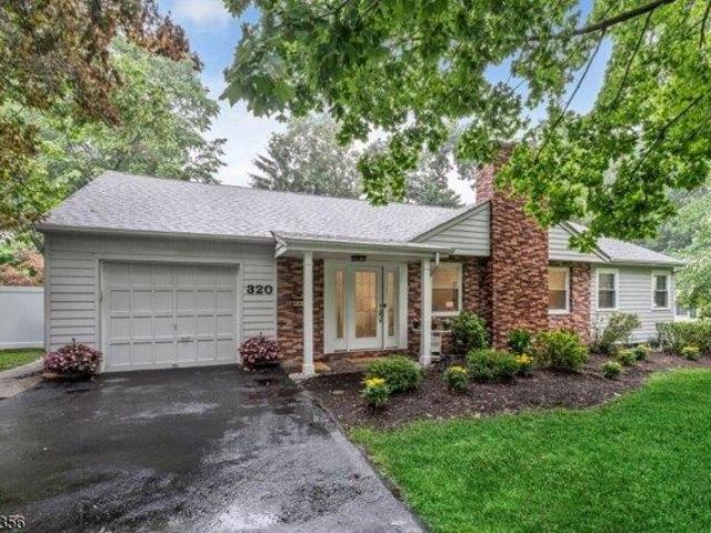 3 bedroom, Wyckoff NJ 07481 104650460