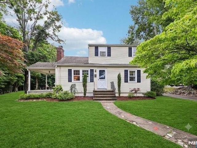 3 bedroom, Wyckoff NJ 07481 104654258