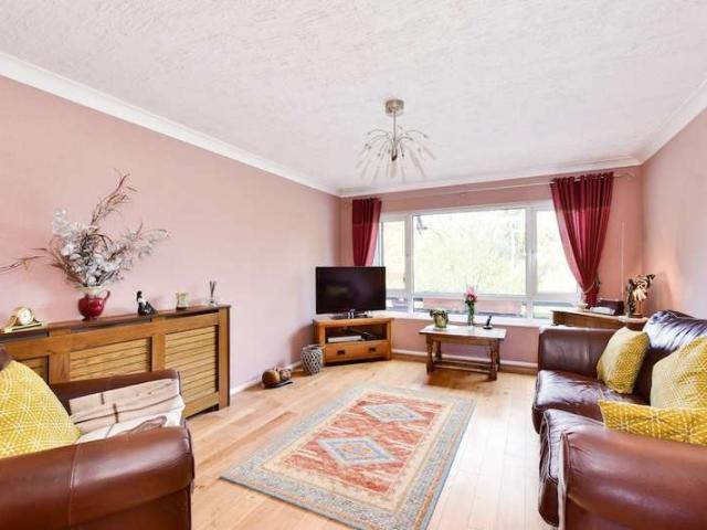 3 Bedroom Town House