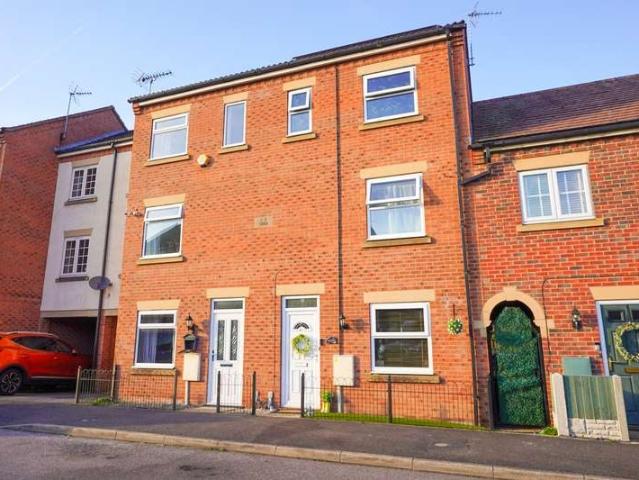 3 Bedroom Town House